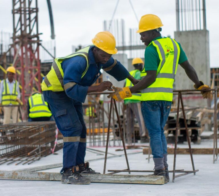 Le BTP a créé 2 500 emplois sur le territoire en 6 ans - Grand Paris ...